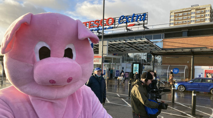 #biteintobritish campaigners spread the positive message about British ...