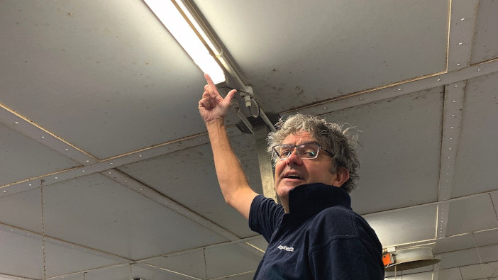 Farms could save thousands per year by better managing their lighting ...