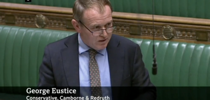 Eustice issues warning on pork imports under Canada trade deal | Pig World