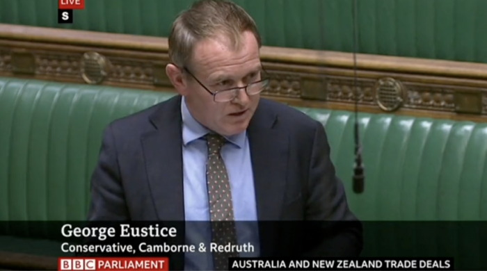 Eustice issues warning on pork imports under Canada trade deal - Pig World